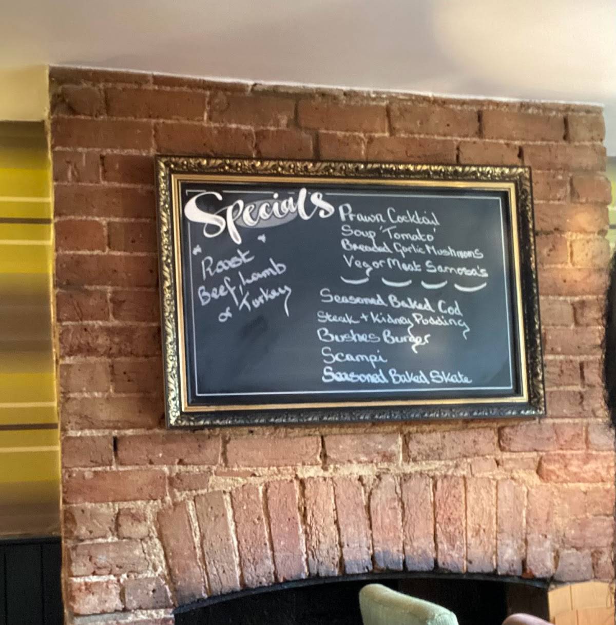 Menu at The Garnon Bushes pub & bar, Epping