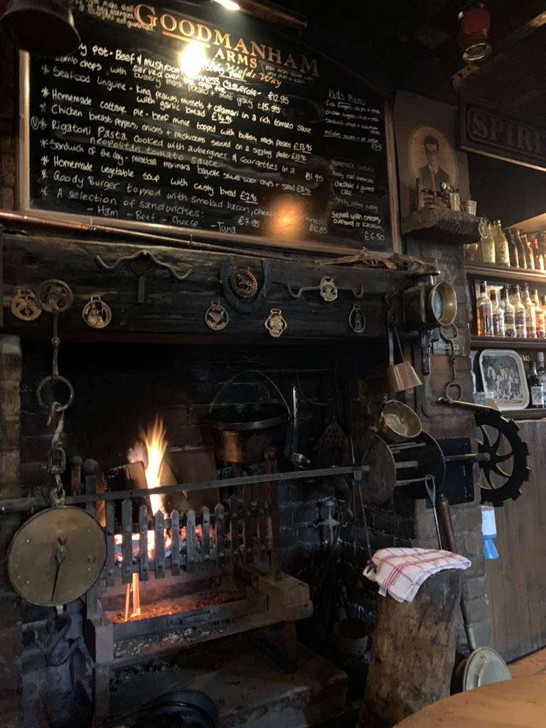 Menu at The Goodmanham Arms pub & bar, Goodmanham, Main St