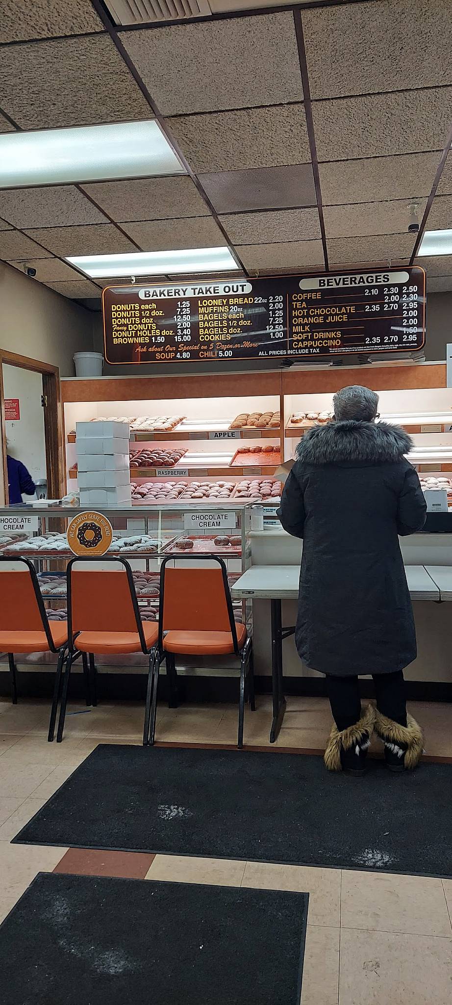 Menu at The Looney Baker restaurant, Livonia