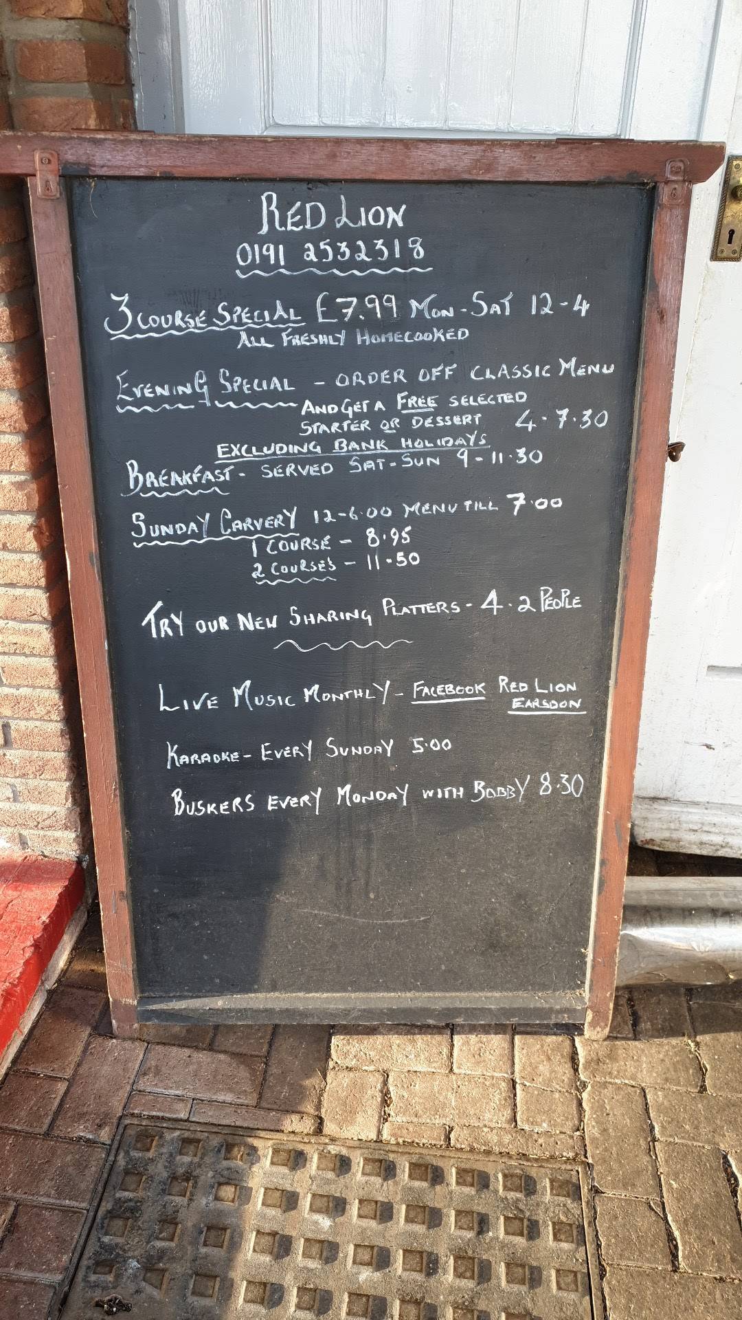 Menu at The Red Lion pub & bar, Whitley Bay