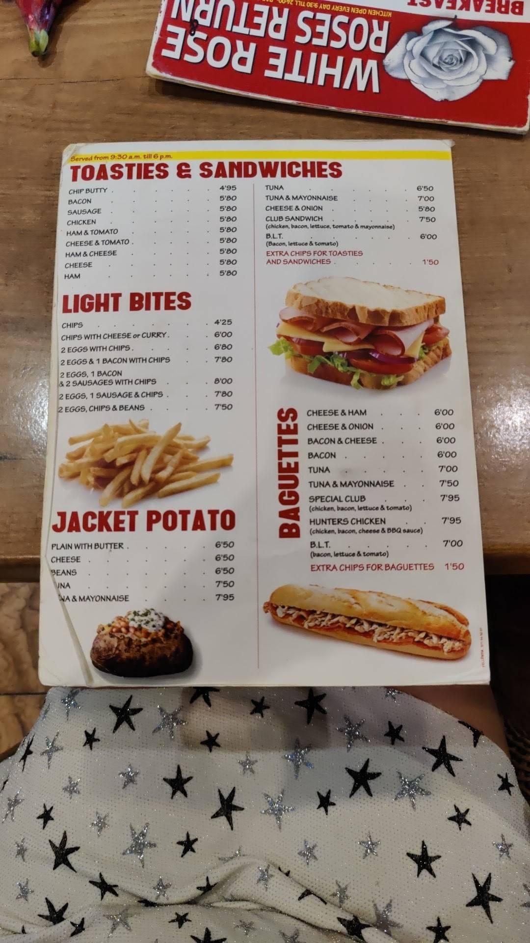 Menu at The White Rose restaurant, Port d'Alcúdia