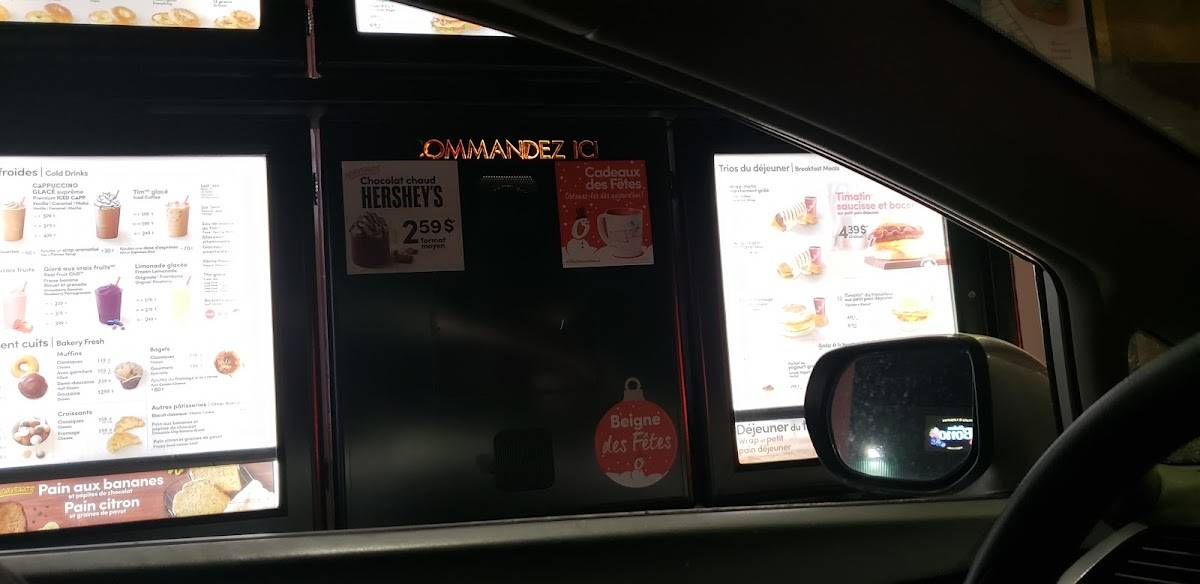 Menu at Tim Hortons restaurant, Montréal, Rue Legendre O
