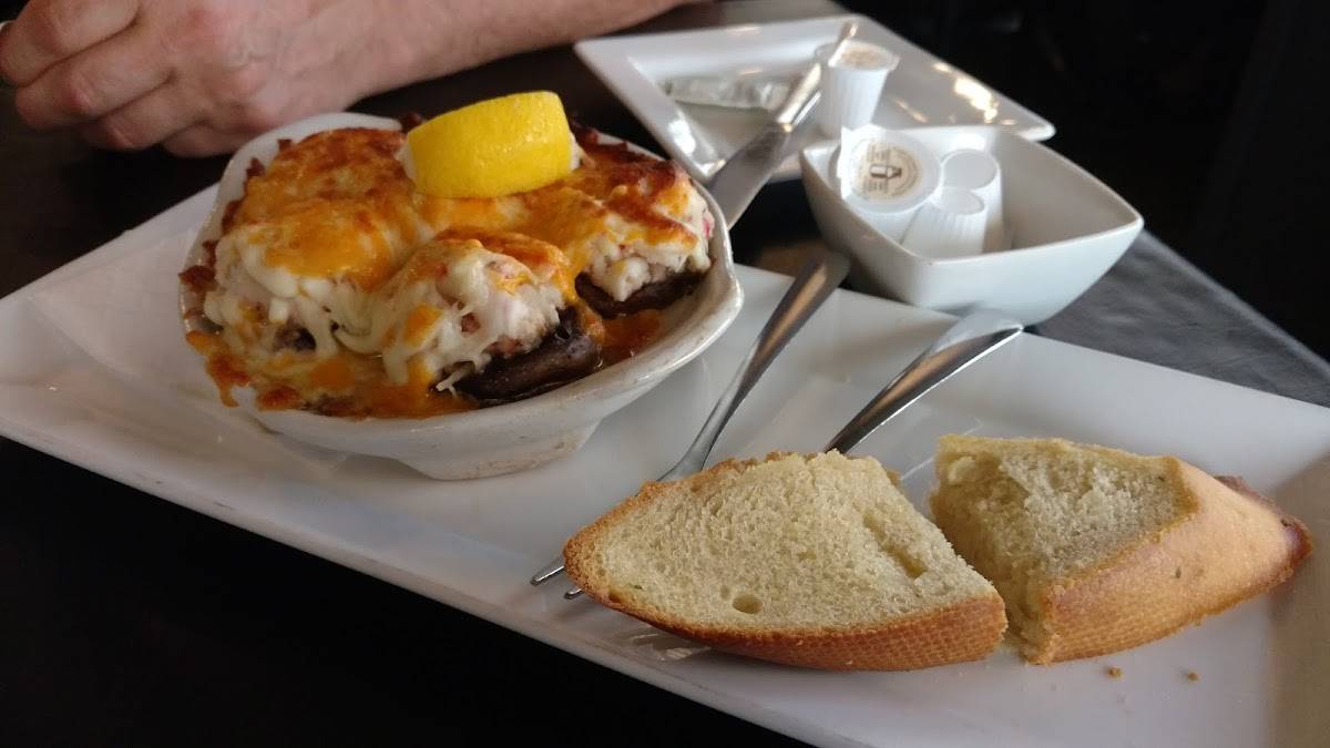 Menu at Waggs Steak & Seafood Restaurant, Sarnia