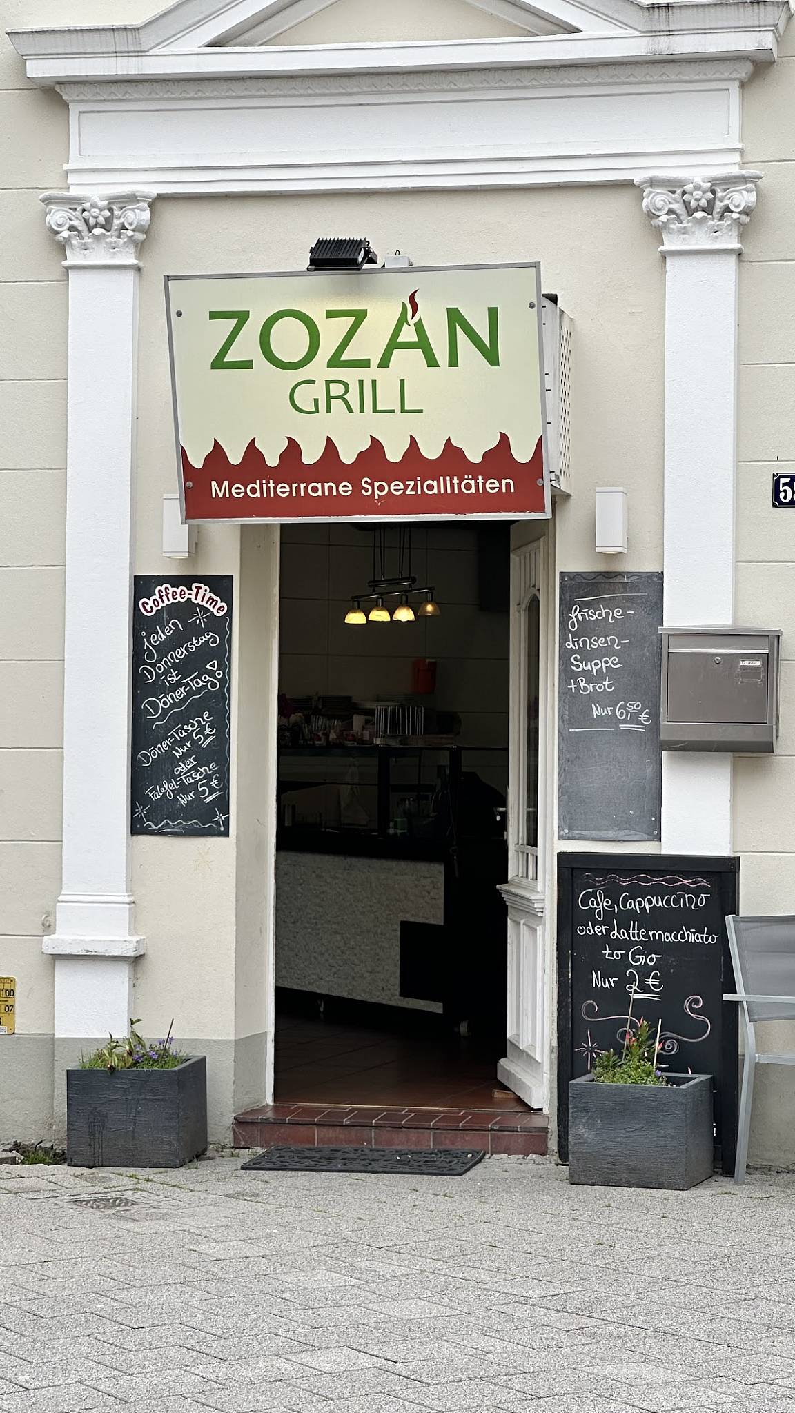Speisekarte von Zozan Grill - Mediterrane Spezialitäten restaurant ...