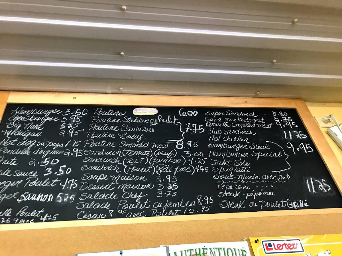 Menu au Casse-Croute Chez Claudette restaurant, Sainte-Marguerite-du ...