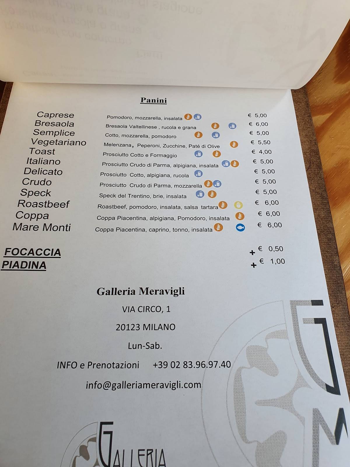 Menu da Circus Cafè pub & bar, Milano, Via Circo, 1