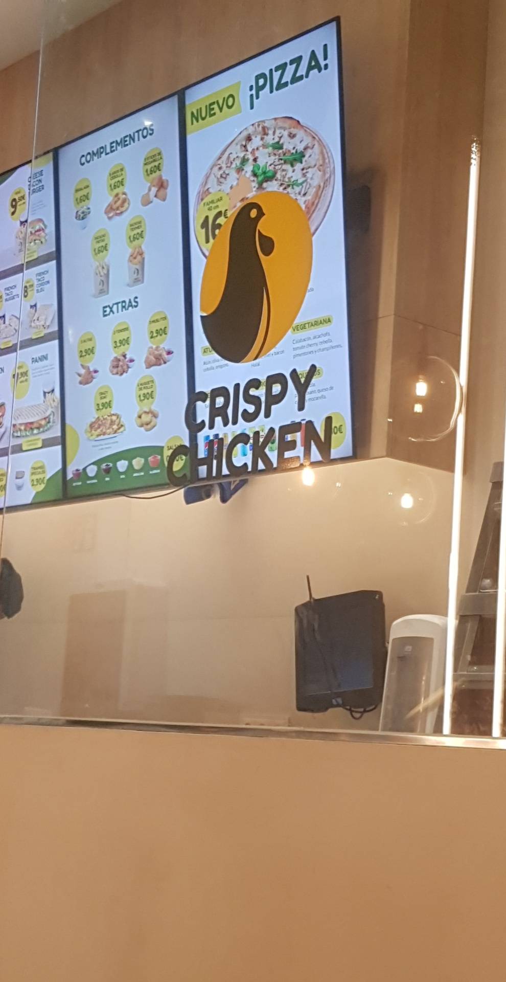 Menu at Crispy Chicken restaurant, Barcelona