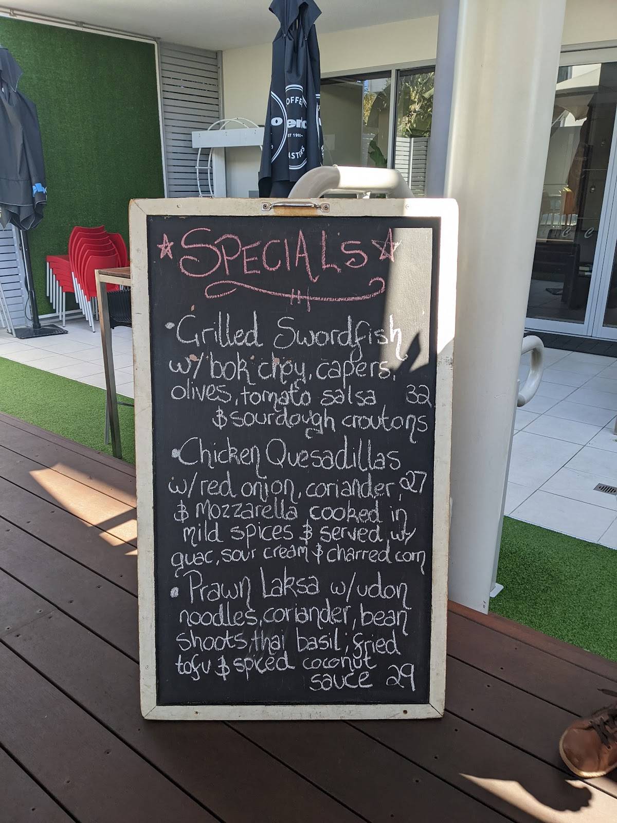 Menu at Curlys on the Boardwalk restaurant, Mount Coolum