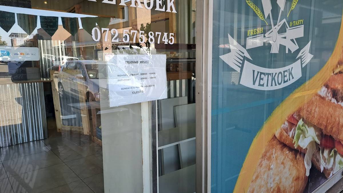 Menu at Farmhouse Vetkoek restaurant, Pretoria, Braam Pretorius St