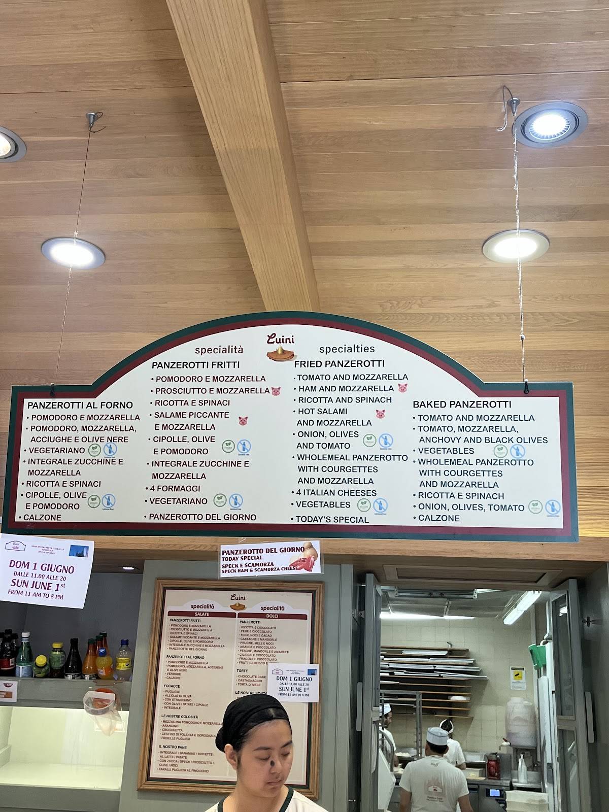 Carta de comida rápida Panzerotti Luini, Milan