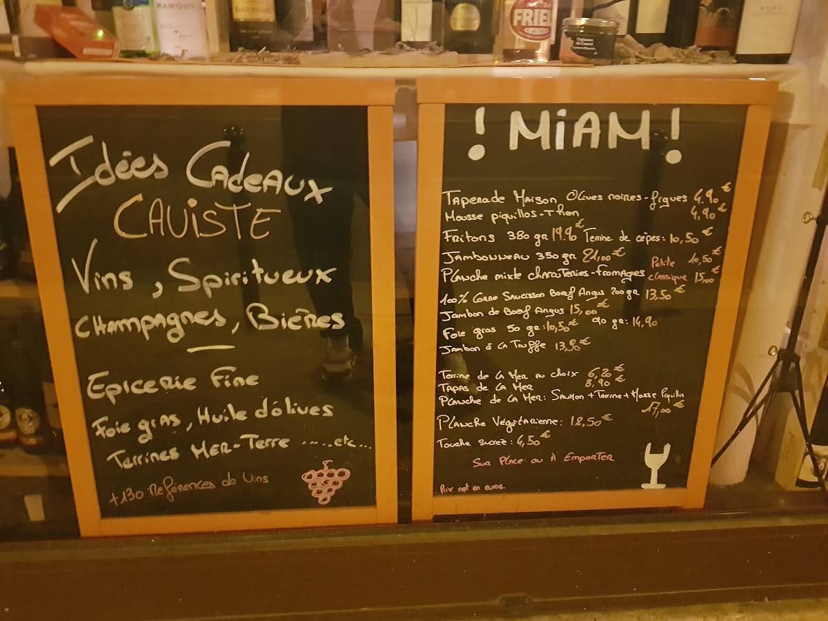 Menu au L'Accord Parfait d'Aless & Dim pub et bar, Paris