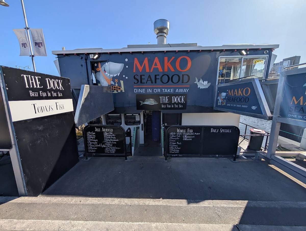 Menu at Mako Seafood restaurant, Hobart, Constitution Dock