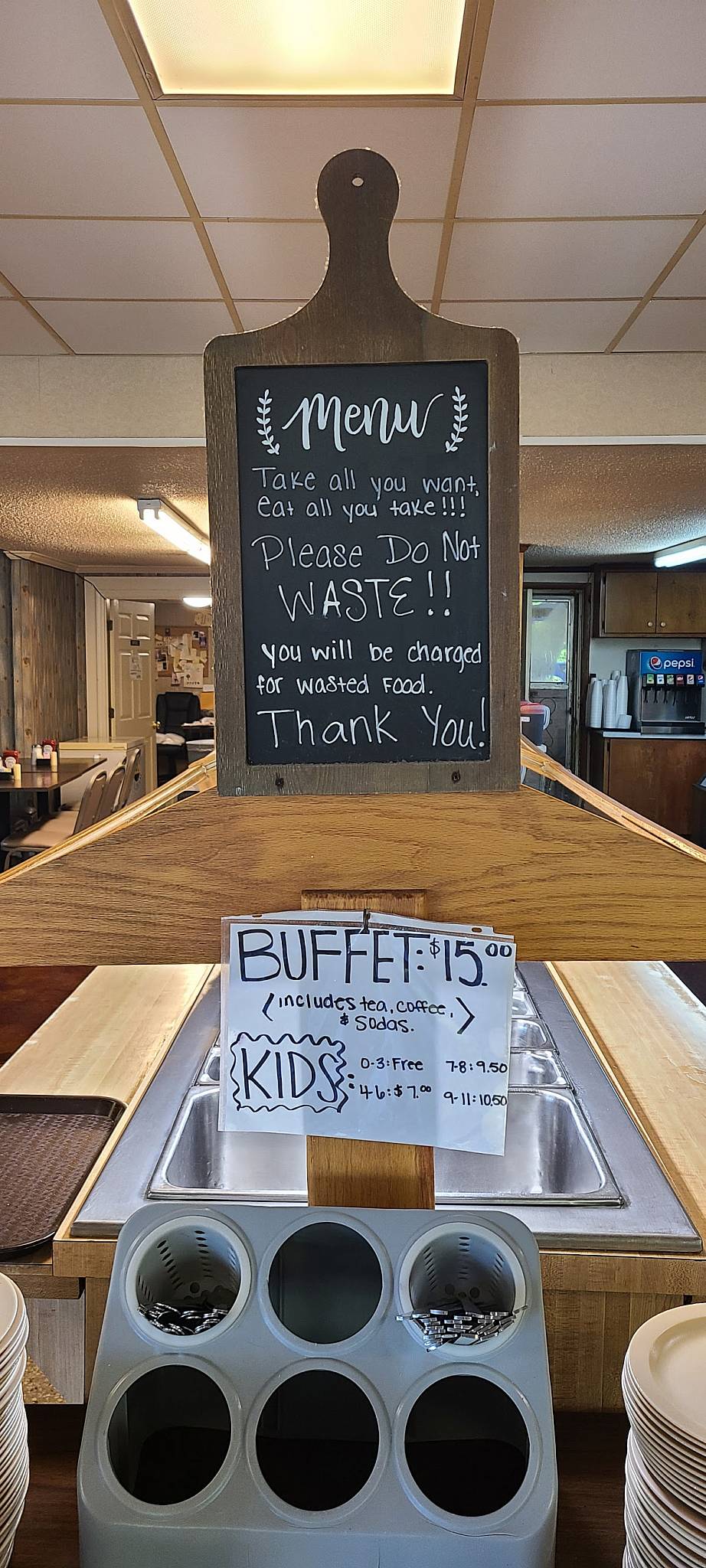 Menu at Mama Ree's restaurant, Sylacauga