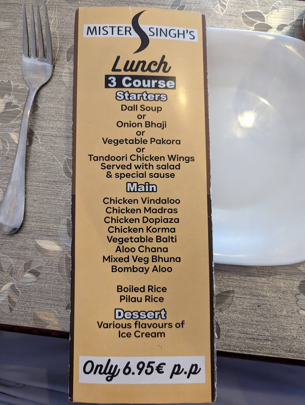 Menu at Mister Singh's restaurant, Quesada