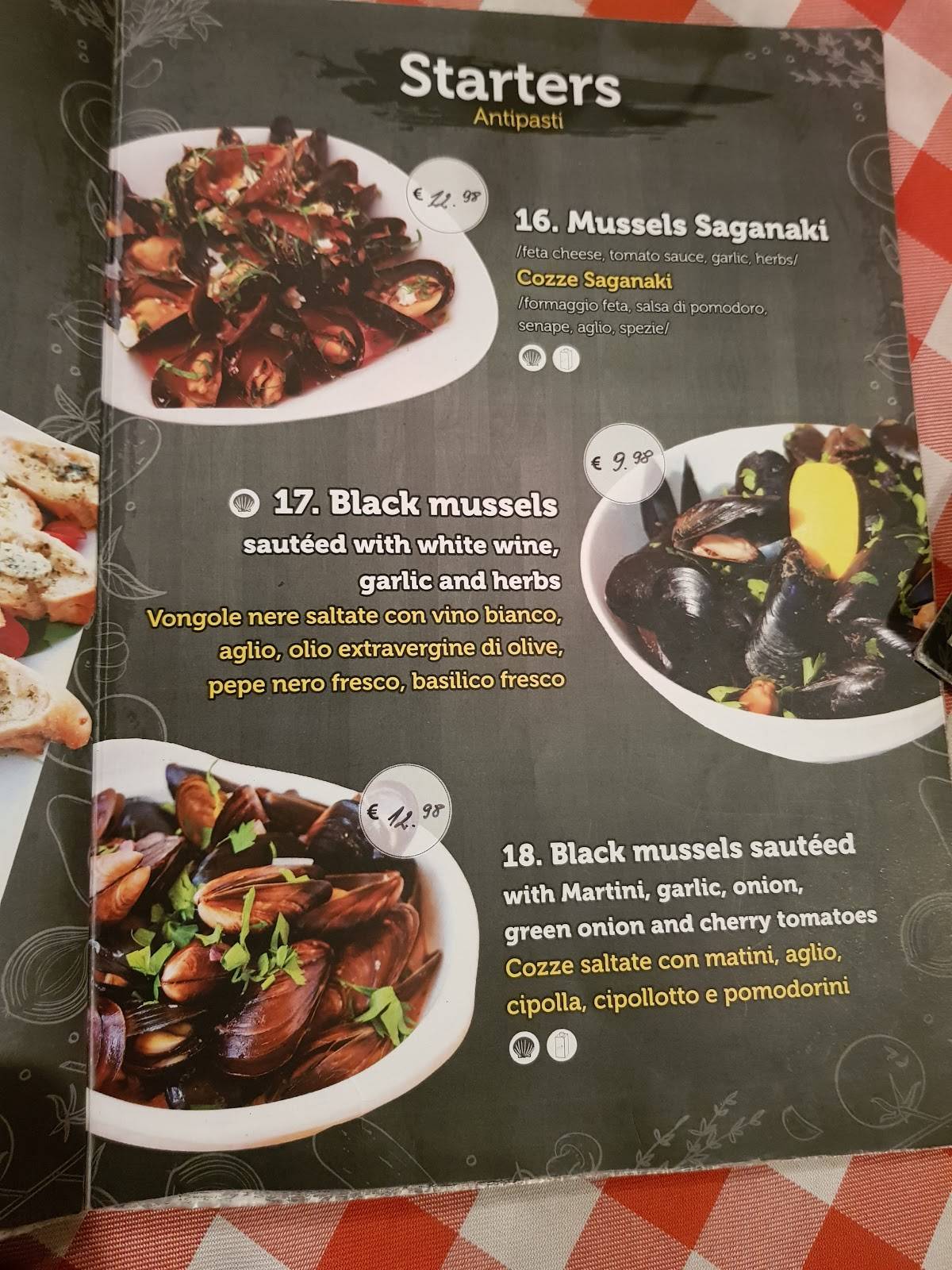 Menu at Peppino's restaurant, Saint Julian's