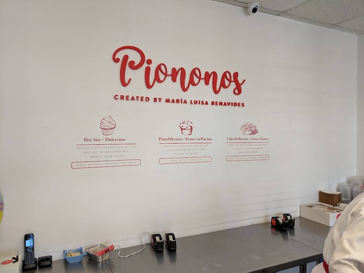 Menu at Piononos desserts, Key Biscayne, 328 Crandon Blvd # 217