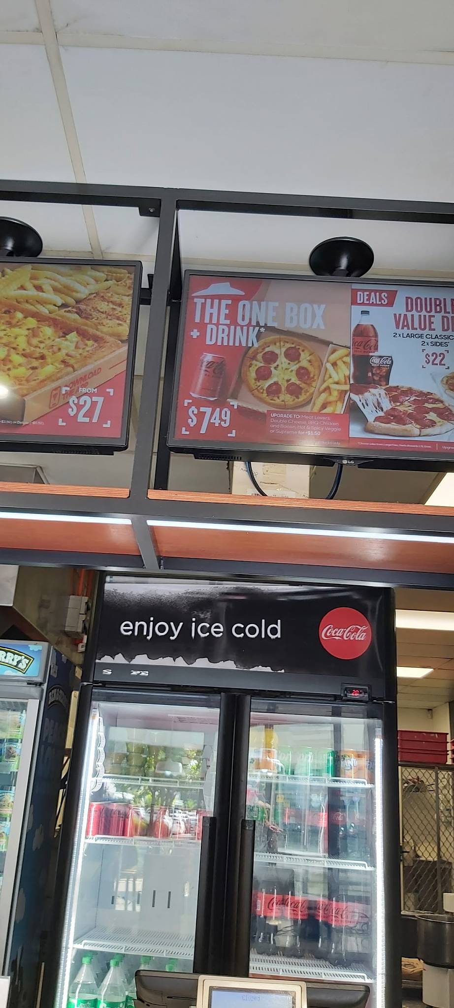 Menu at Pizza Hut Whakatane restaurant, Whakatane