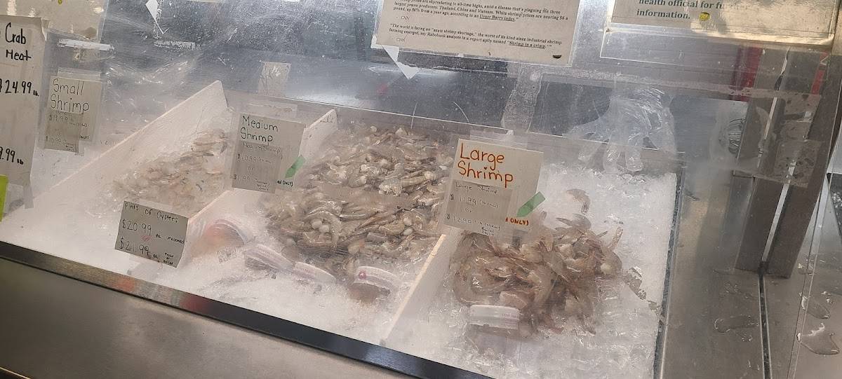 Menu at Pooler Seafood restaurant, Pooler