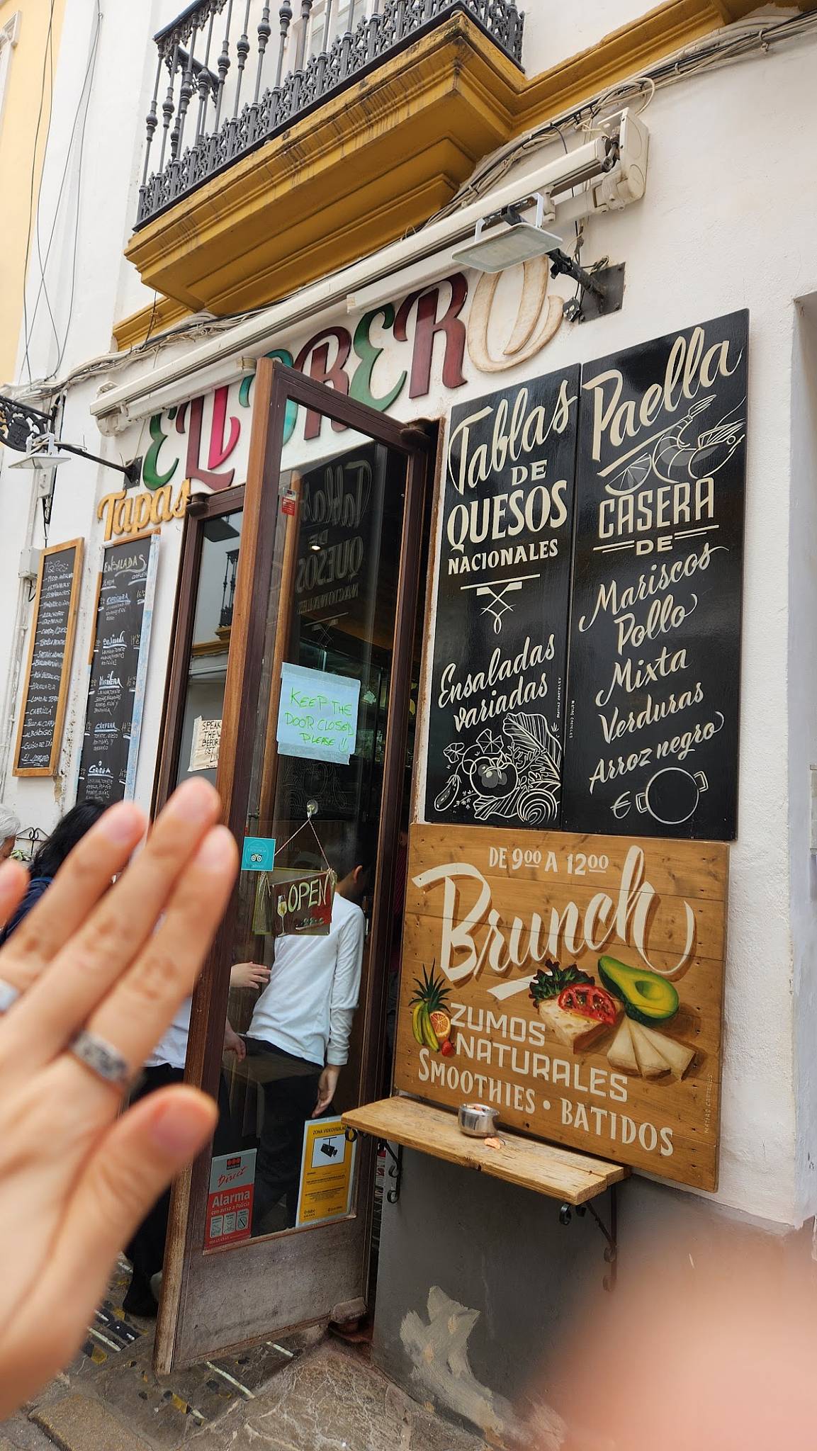 Carta del pub y bar El librero tapas, Sevilla
