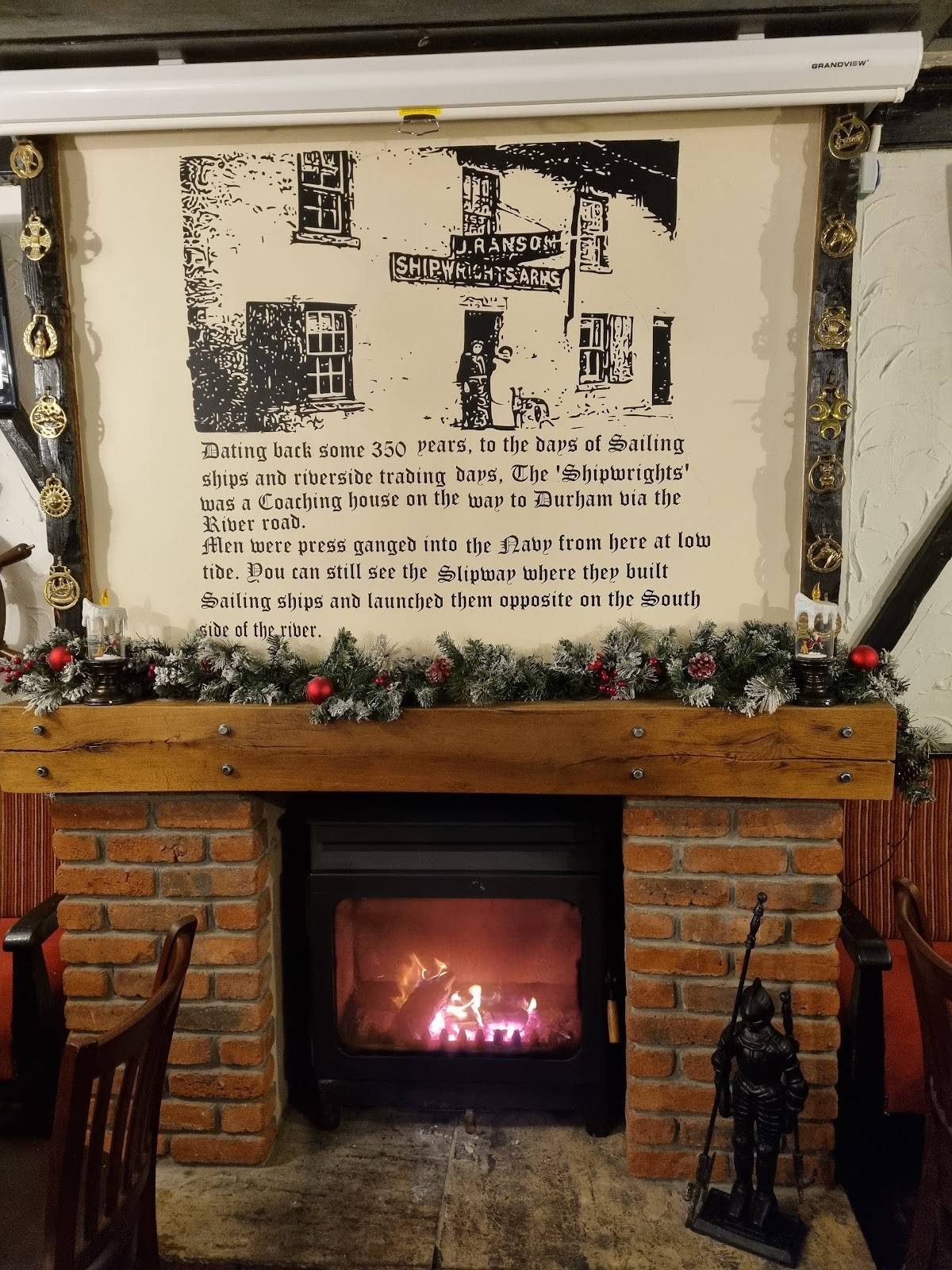 Menu at Shipwrights Hotel & Riverside Pub, Sunderland, Ferryboat Ln