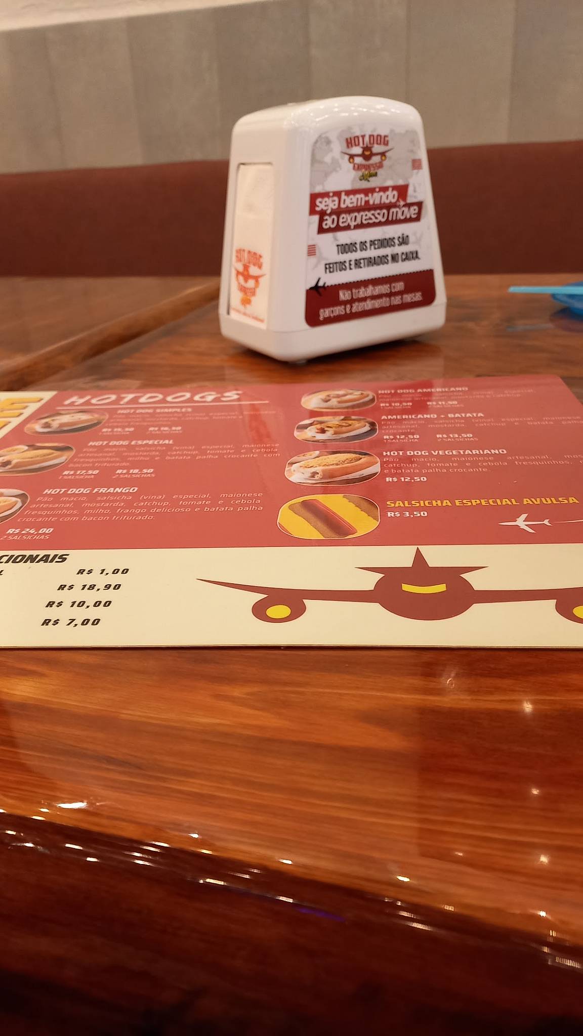 Menu em Hot Dog Expresso Move Jd. das Américas restaurante, Curitiba