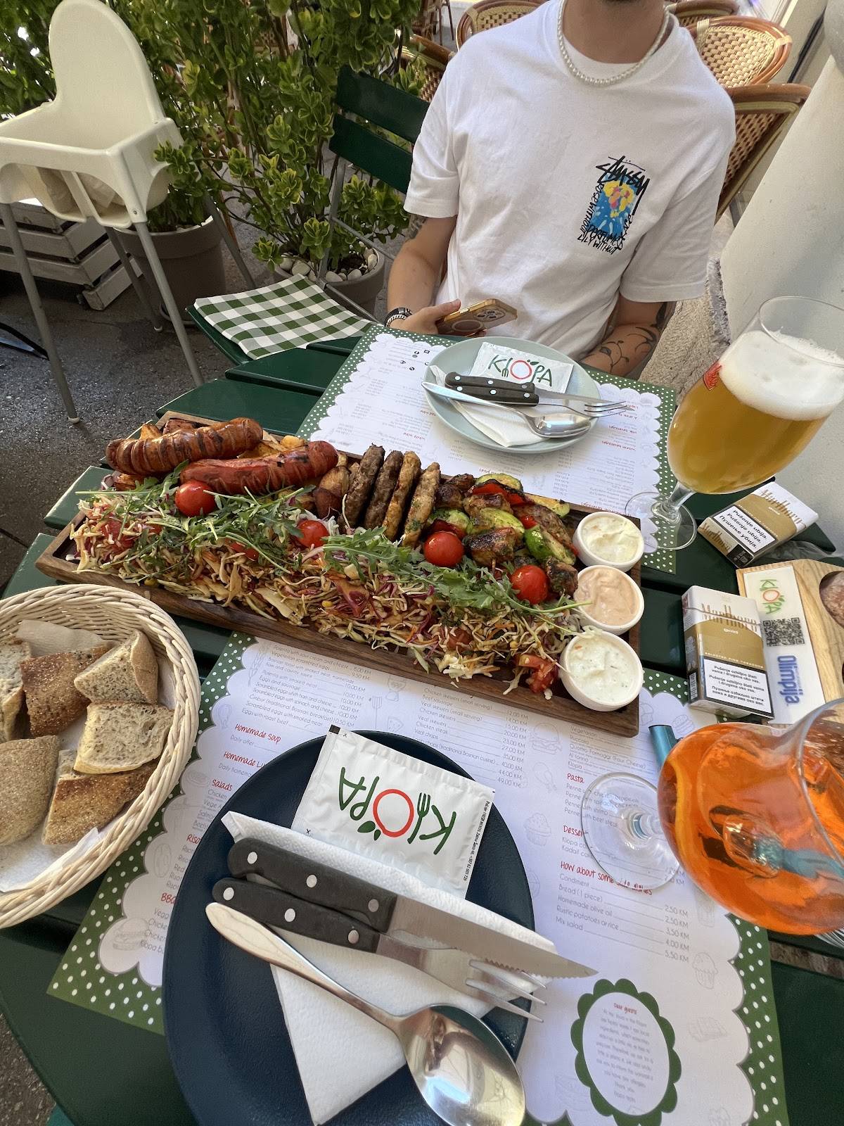 Carta del restaurante Klopa, Sarajevo