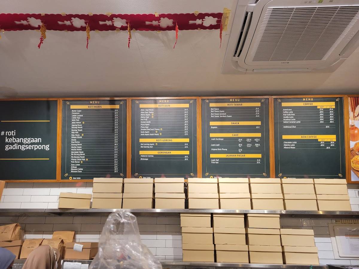 Menu at Roti Kebanggaan Gading Serpong Beryl restaurant, Cihuni