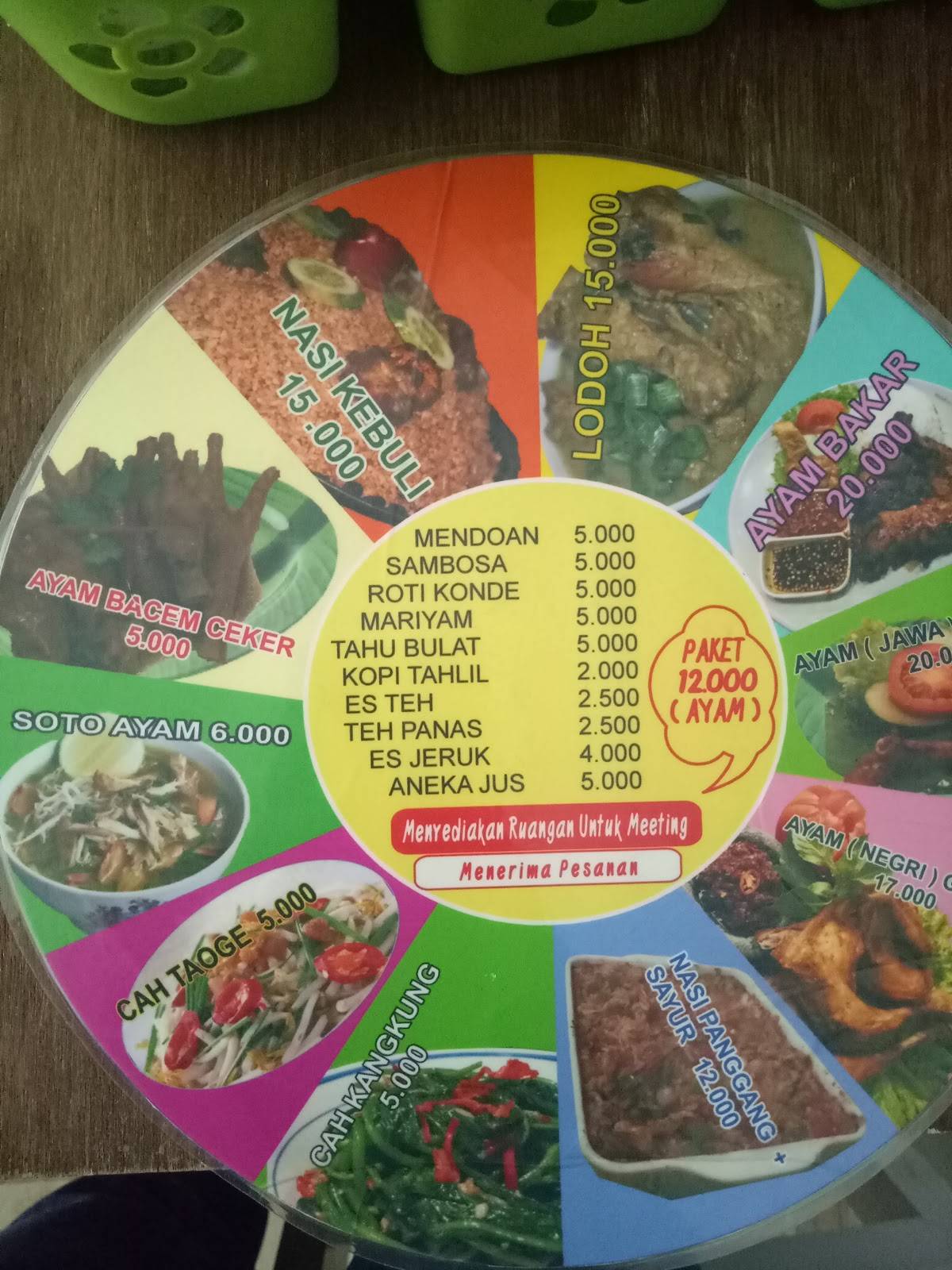Menu at Rumah Makan Tiang Tigo restaurant, Indonesia