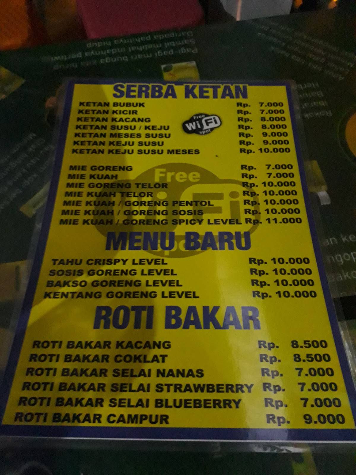 Carta del café STMJ & Ketan bubuk prapatan PM, Malang