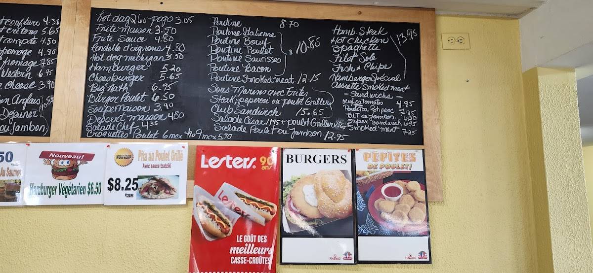Menu au Casse-Croute Chez Claudette restaurant, Sainte-Marguerite-du ...