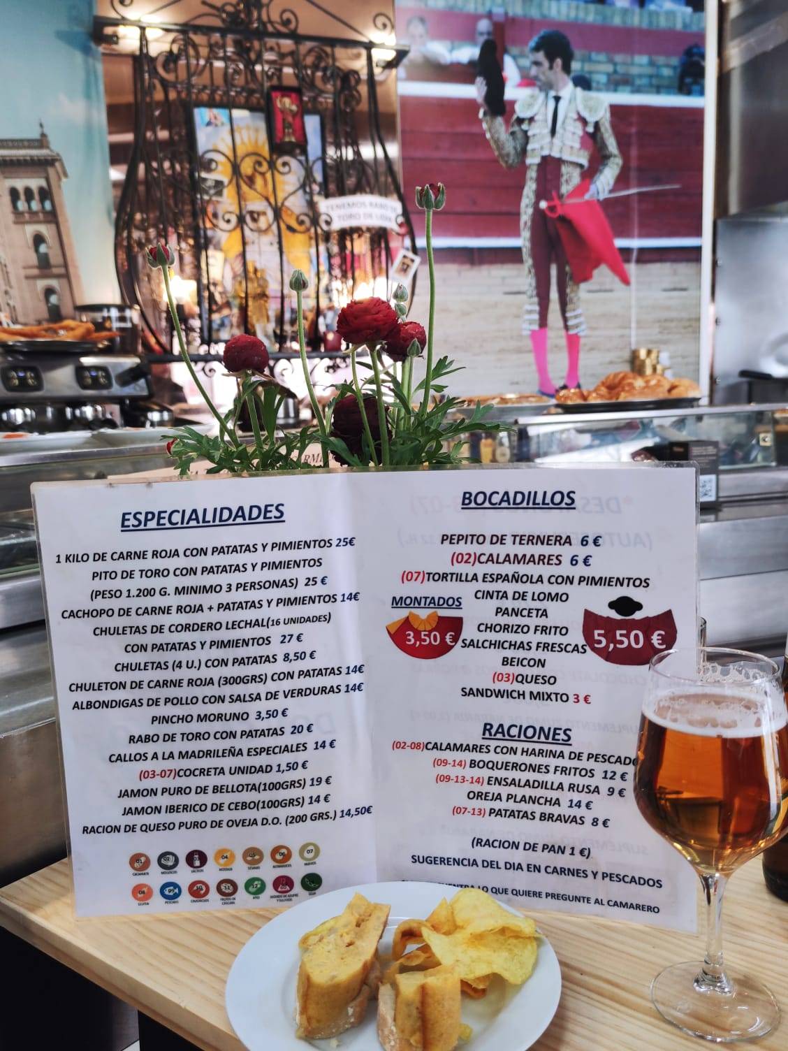 Carta del pub y bar Taberna taurina Don Carmelo, Madrid