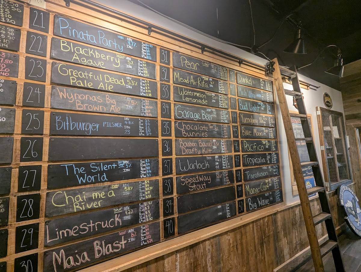 Menu at Tap and Pour pub & bar, Warner Robins