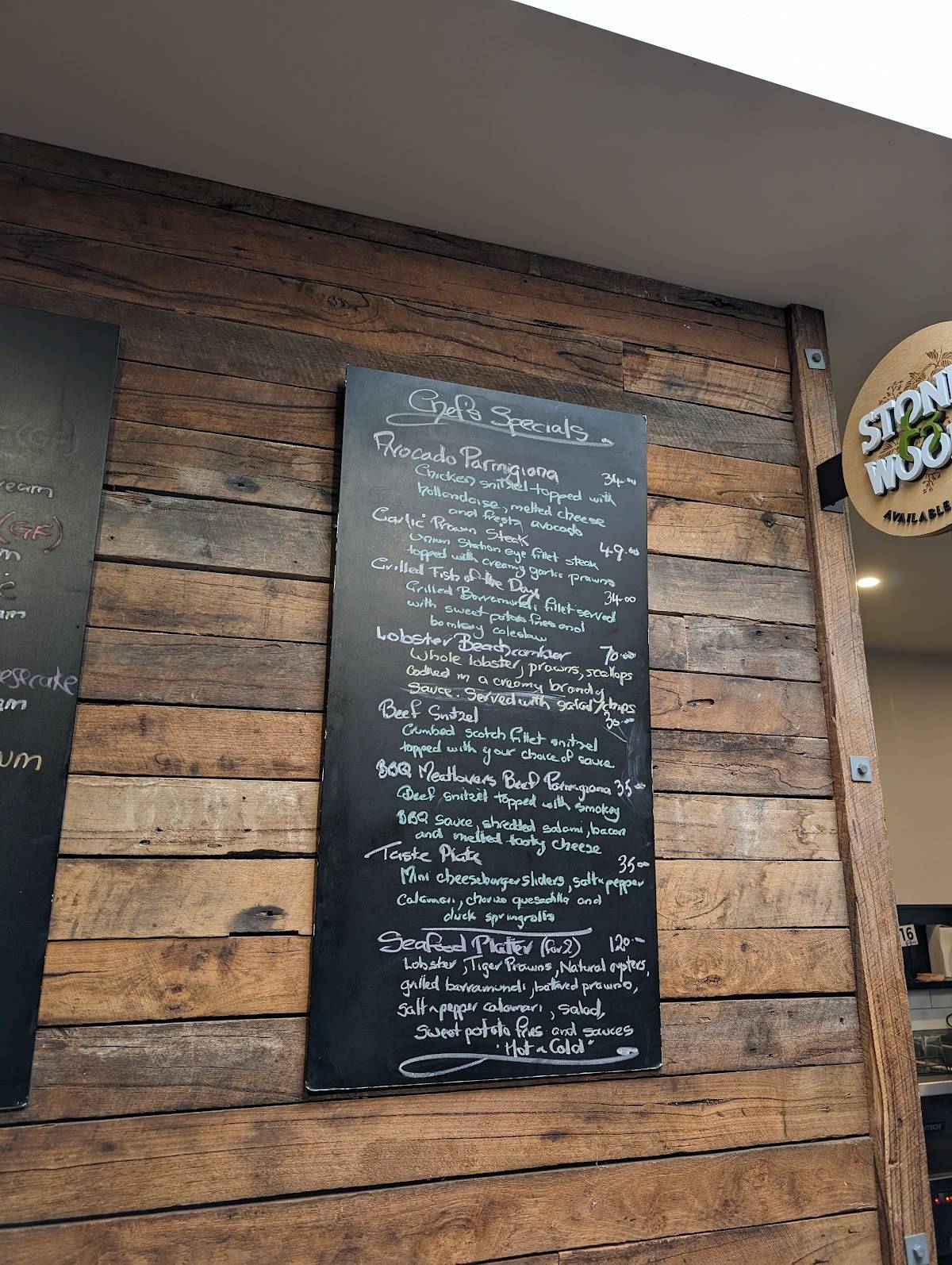 Menu at The Cally pub & bar, Warrnambool