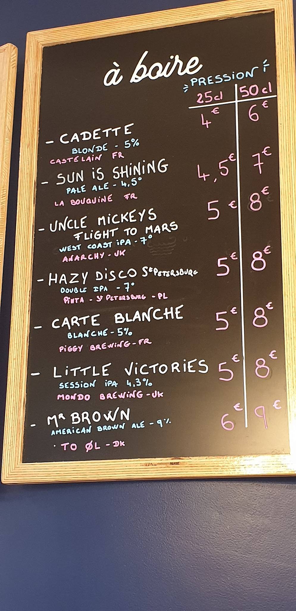 Menu au Triangle Sweet Corner pub et bar, Reims