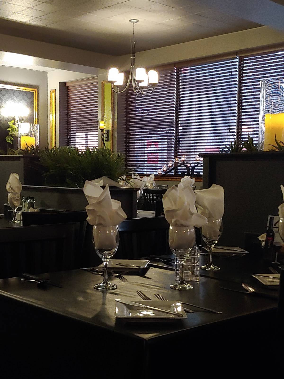 Menu at Waggs Steak & Seafood Restaurant, Sarnia