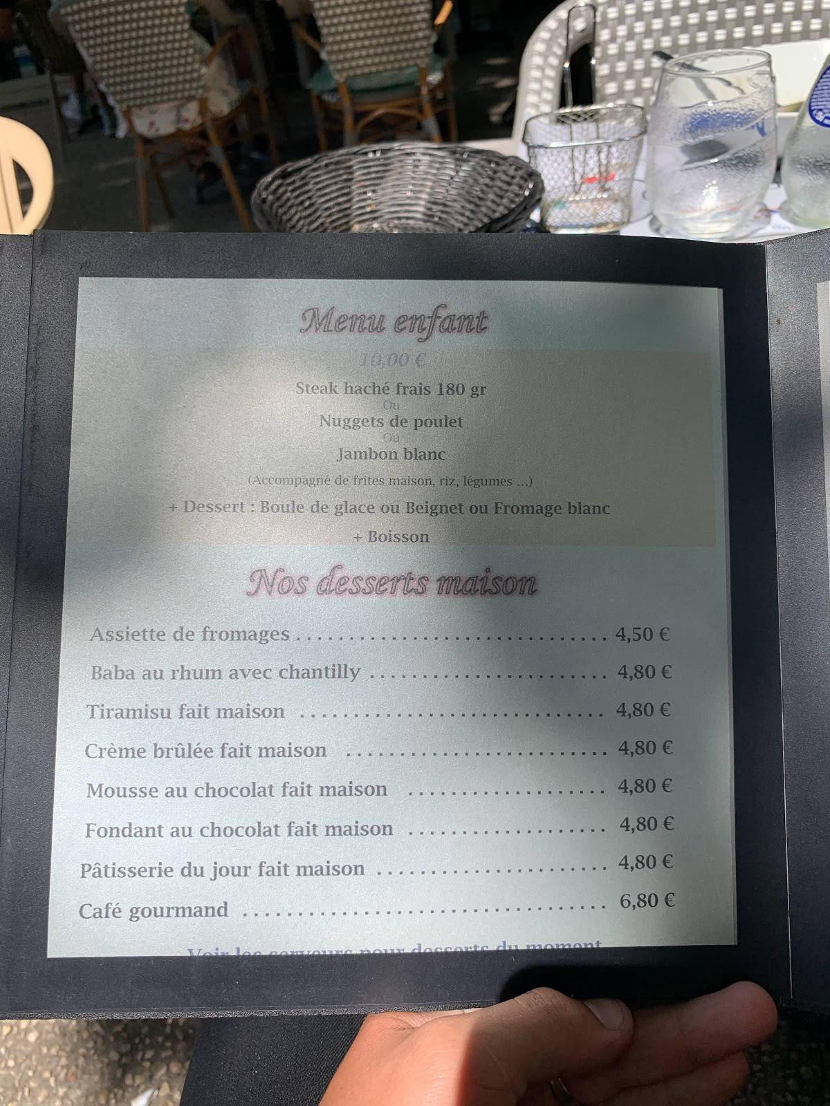 Menu au Brasserie Le Longchamp pub et bar, Salon-de-Provence
