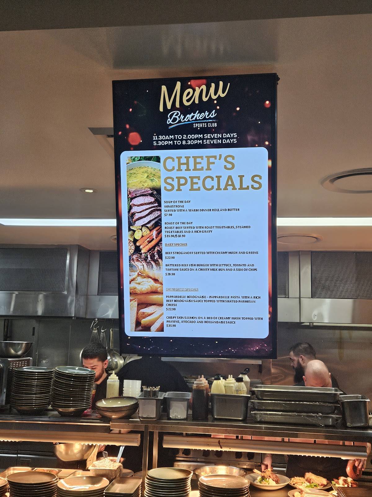 Menu at Brothers Sports Club Bundaberg, Kensington