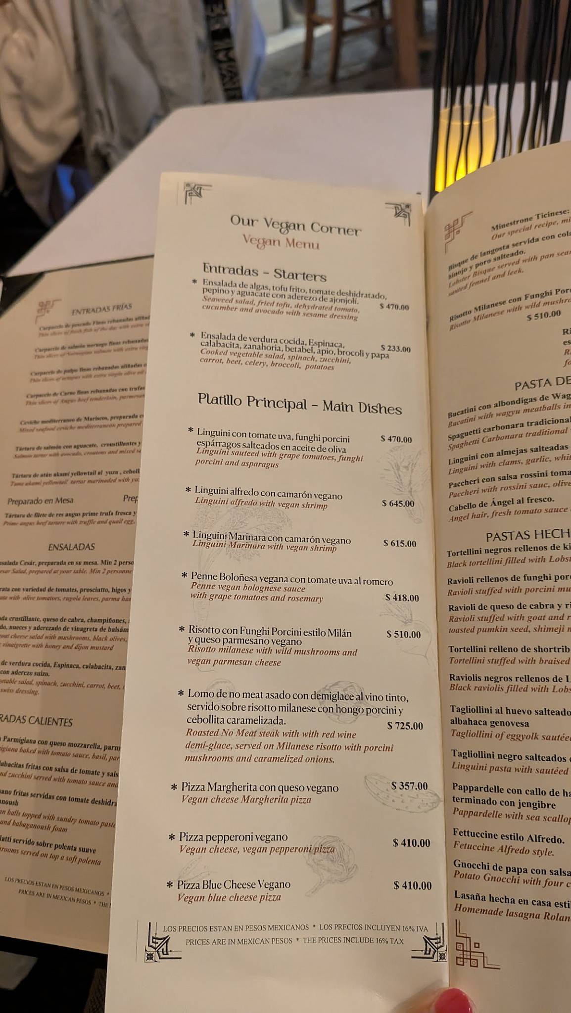 Menu at Casa Rolandi restaurant, Cancún, Plaza Caracol