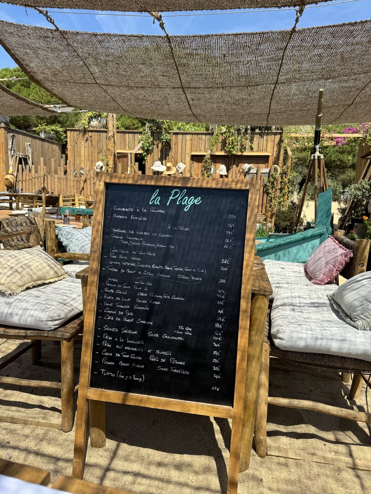 Menu au La Plage restaurant, Cavalaire-sur-Mer