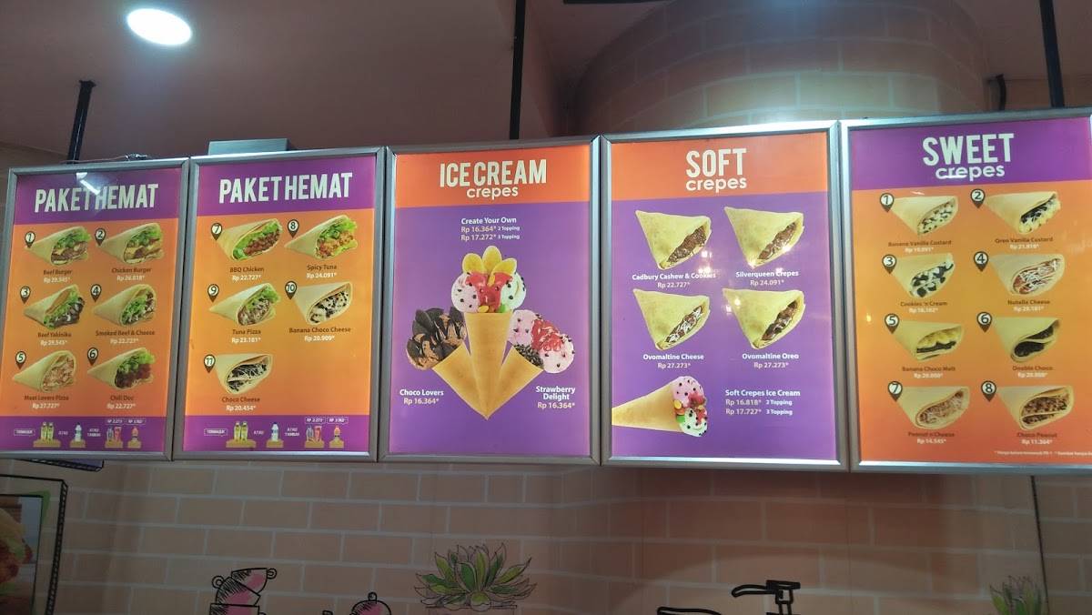 Menu at Dcrepes Atrium Plaza desserts, Central Jakarta