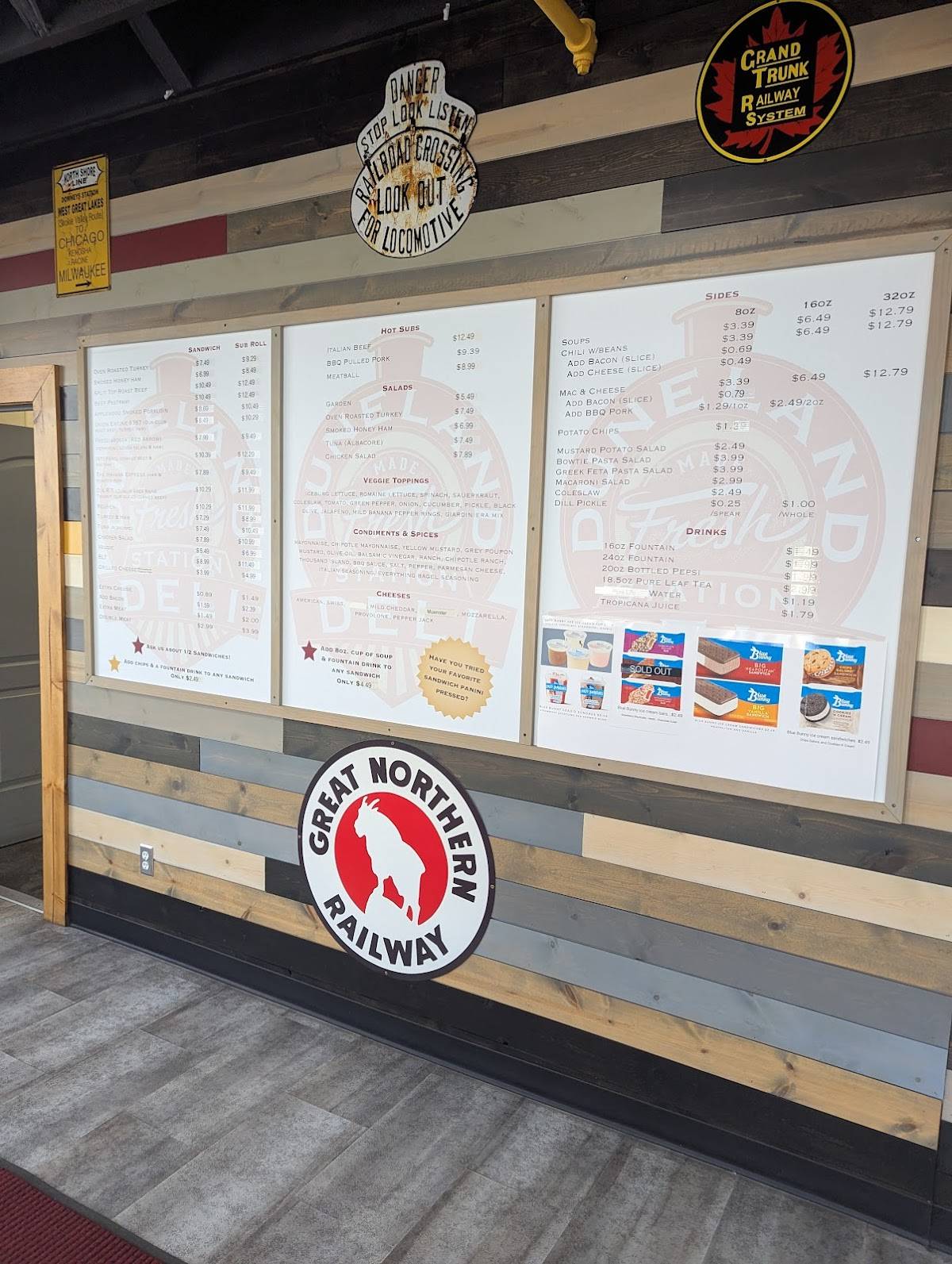 Menu at Duneland Station Deli restaurant, Chesterton