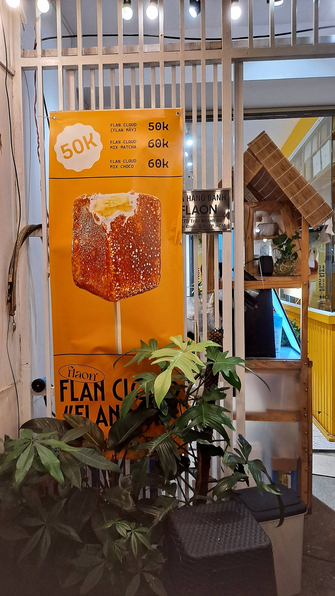 Carta de Flaon - Fresh Flaon in Saigon, Ciudad Ho Chi Minh (Saigón)