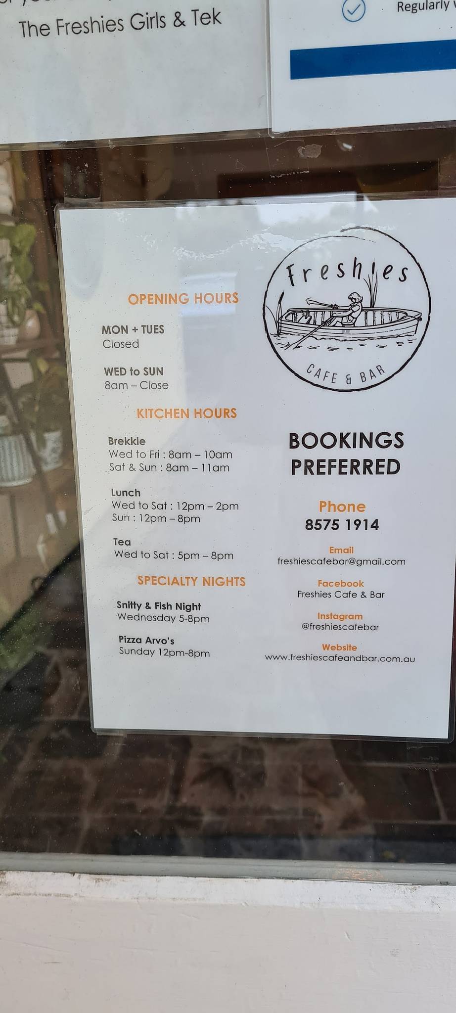 Menu at Freshies Cafe, Meningie