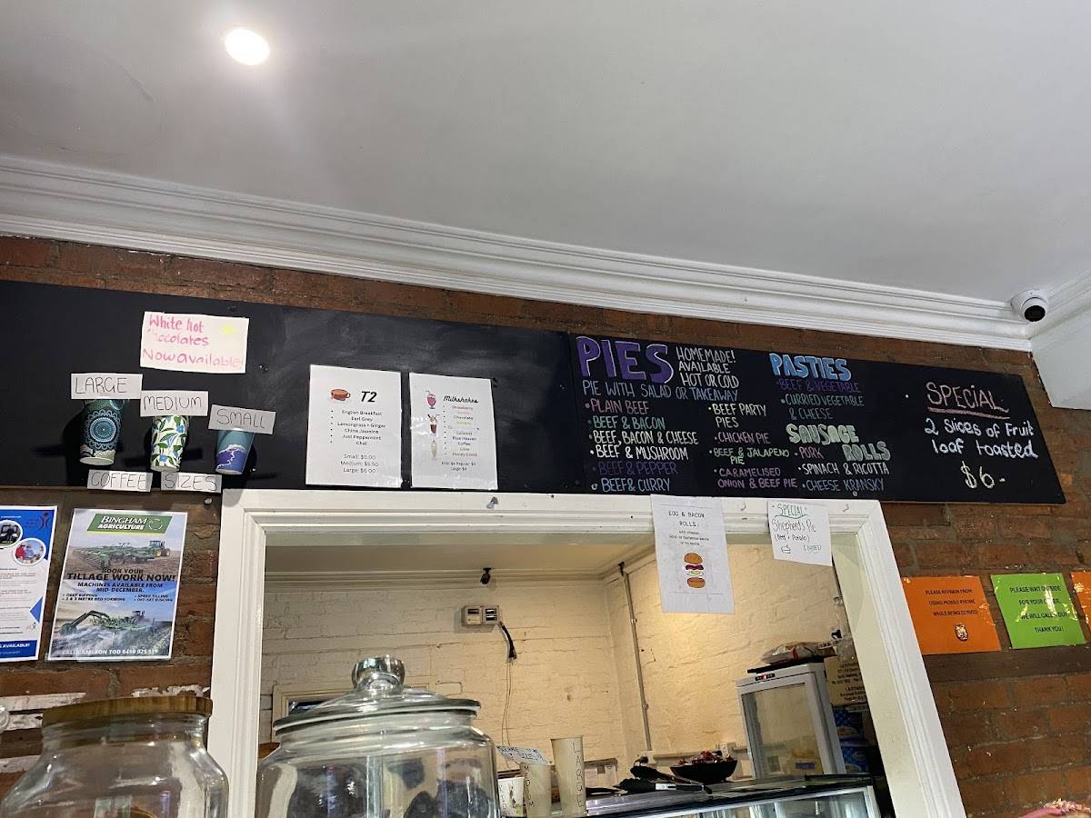 Menu at Inverleigh Bakehouse cafe, Inverleigh