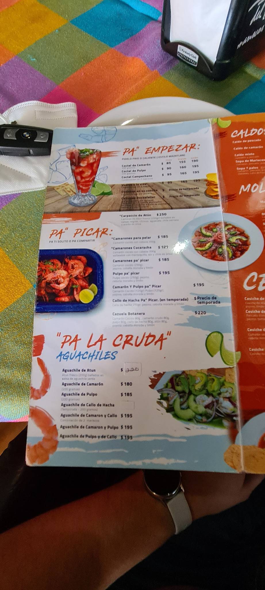 Menu at La perla del pacifico restaurant, Tijuana