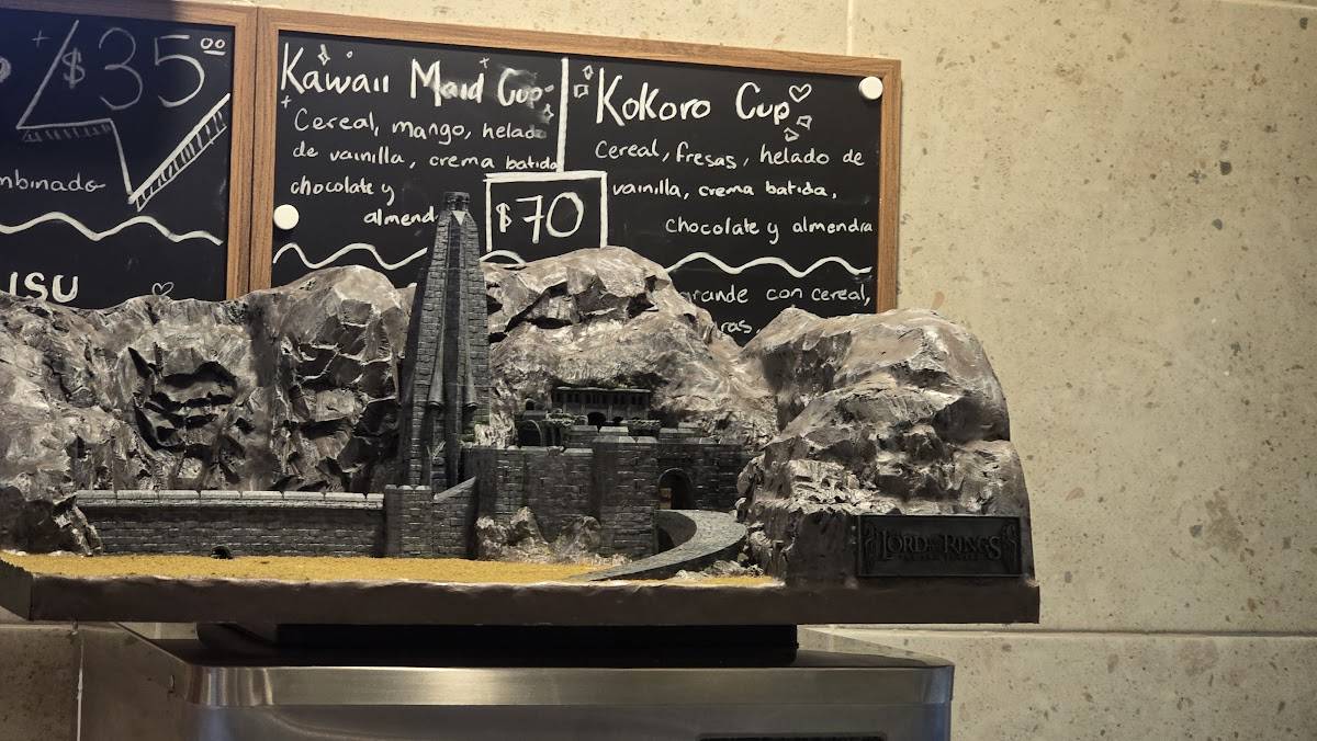 Carta de Li JiANG maid cafe store, Monterrey, Av. Del Estado 244