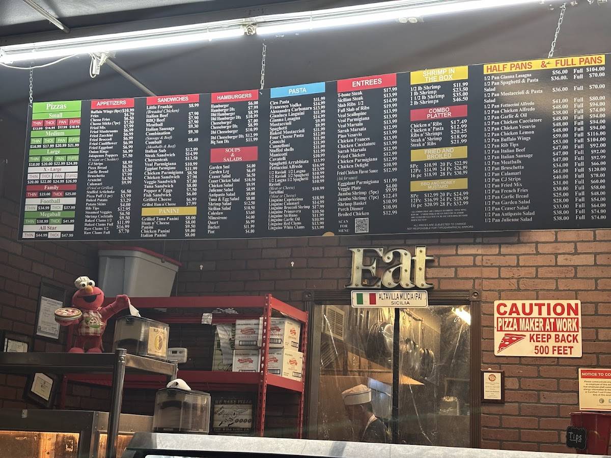 Menu at Mama Luna's pizzeria, Chicago, W Addison St