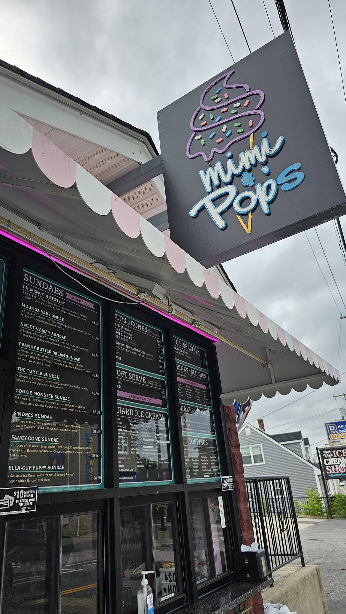Menu at Mimi & Pop's Ice Cream Shop restaurant, Central Falls