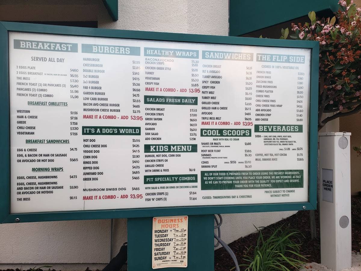Menu at Money Pit fast food, San Marcos