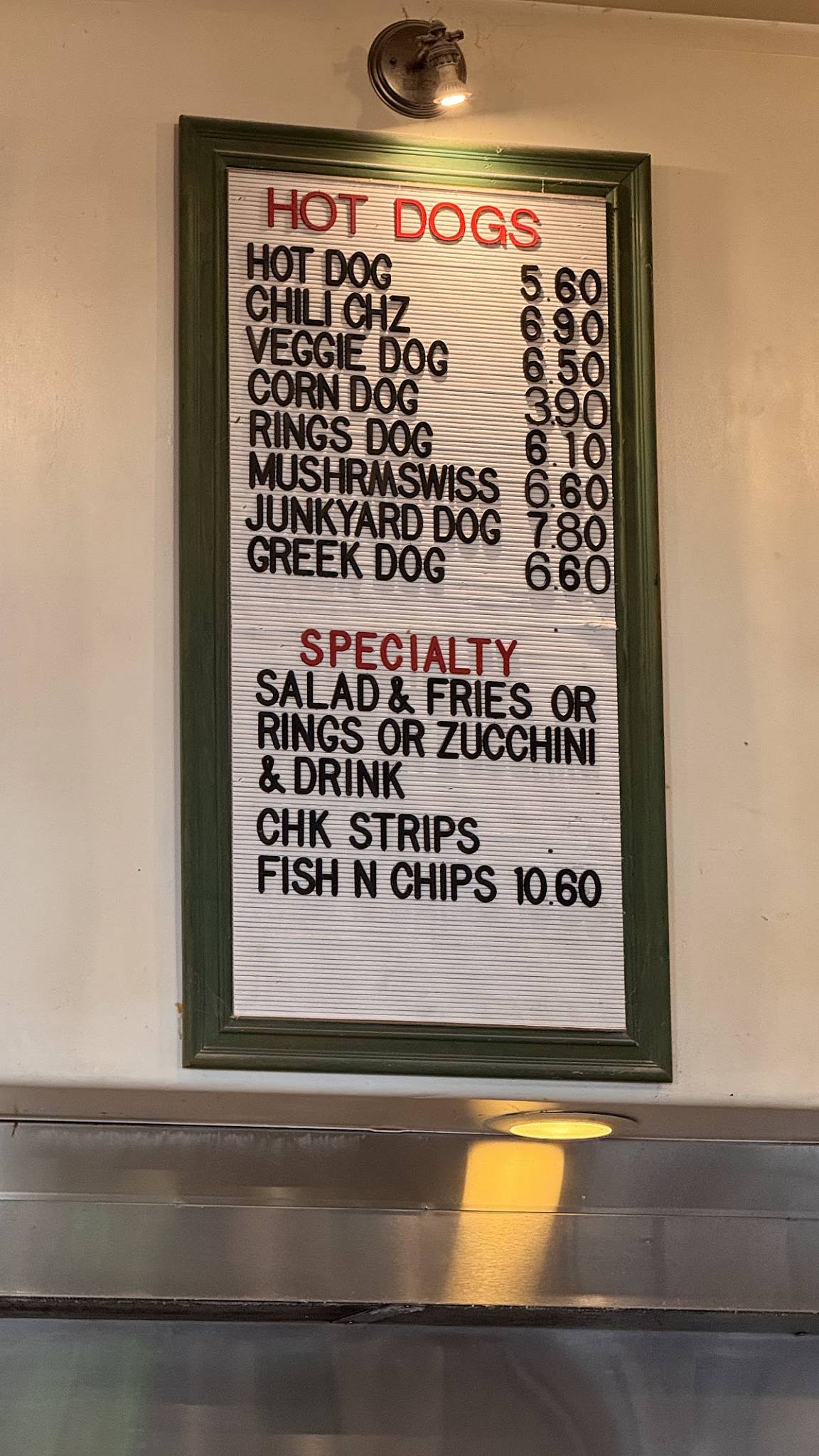 Menu at Money Pit fast food, San Marcos
